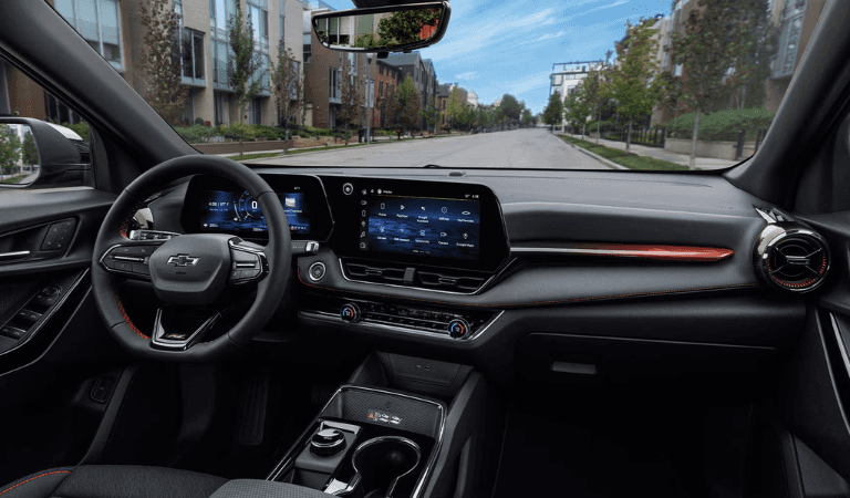 2025 Chevrolet Trax vs 2025 Toyota RAV4 | Jerry Seiner Chevrolet