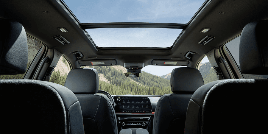 Chevy Traverse vs Ford Explorer | SUV Comparison Guide